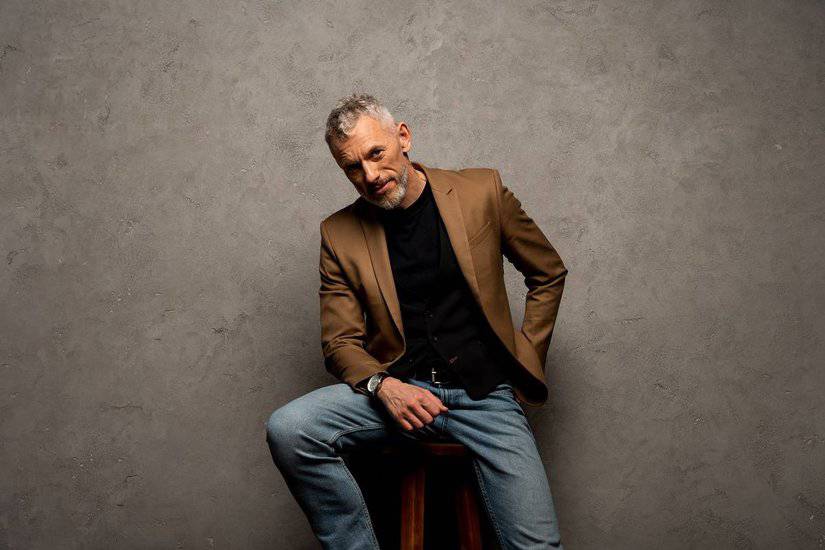 How to Get the Perfect Outfit Matches for Your Blazer - Stylish Alpha