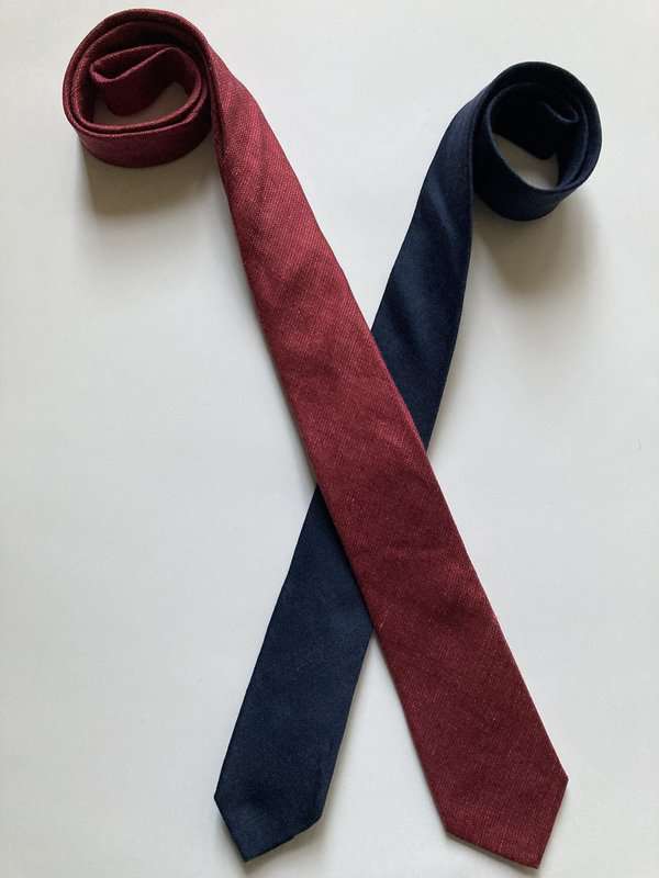 What Color Ties Should a Man Own? 5 Must-Have Essentials for All Guys ...