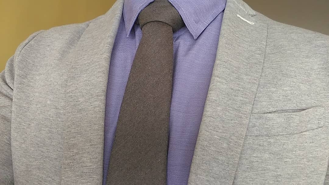 The Ultimate Guide on How To Choose a Tie Pattern - 10+ Styling Tips ...