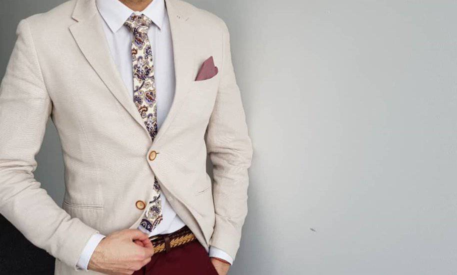 What Color Pants to Wear With Tan Blazer? 5+ Outstanding Combinations ...